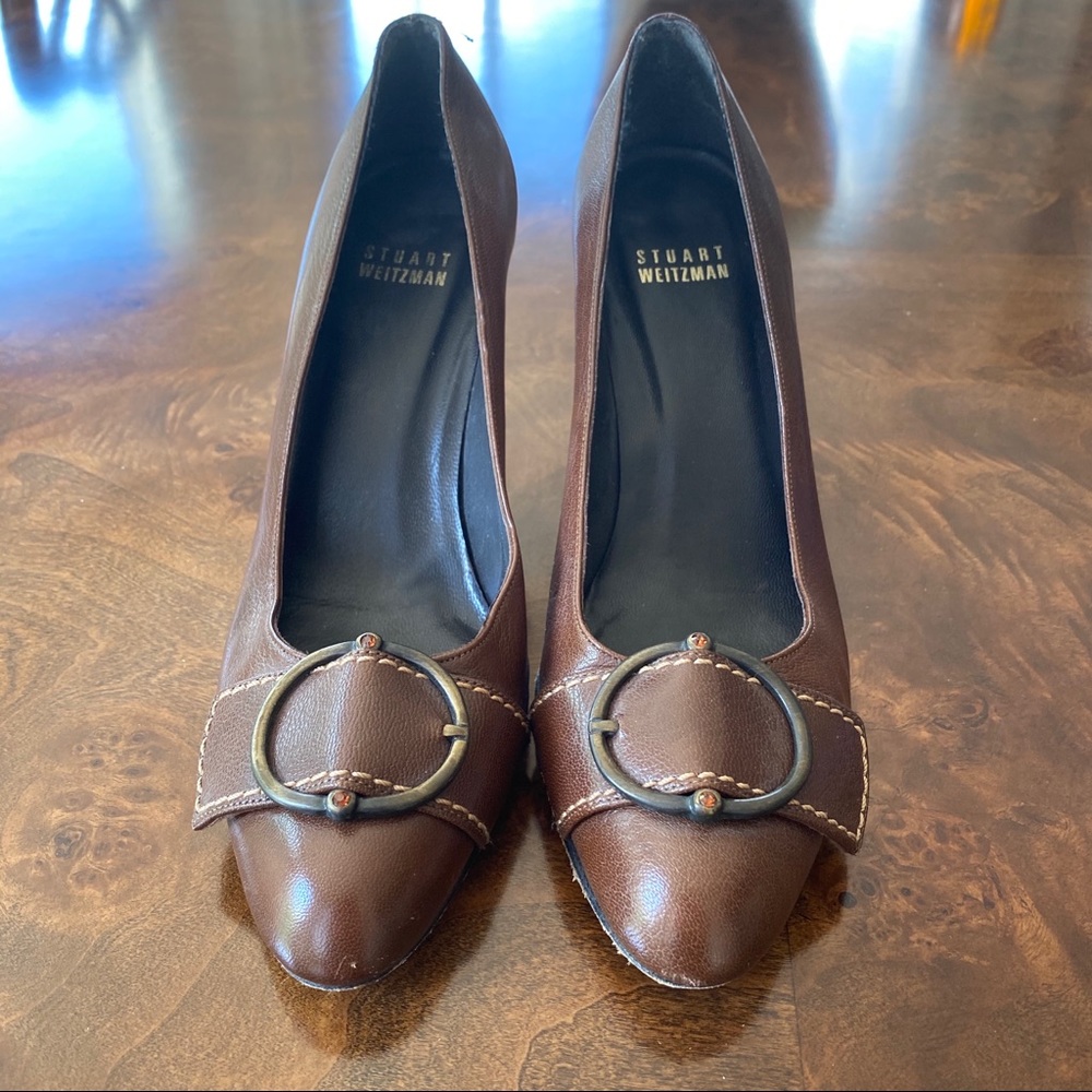 Stuart Weitzman Vintage Leather Pumps - Gem
